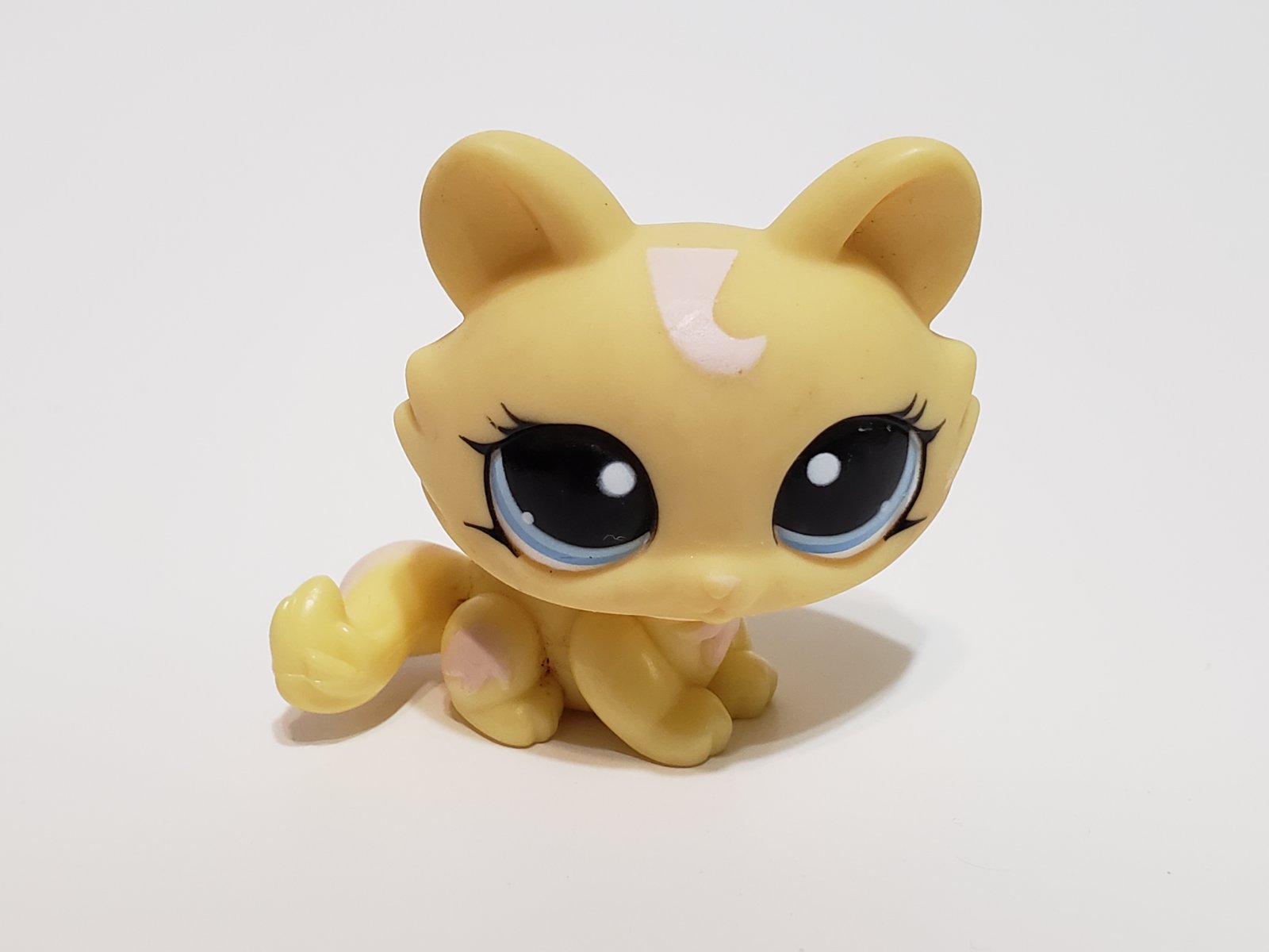 Littlest Pet Shop Rare Yellow Swirl Cat Crouching 1090 Authentic Lps ...