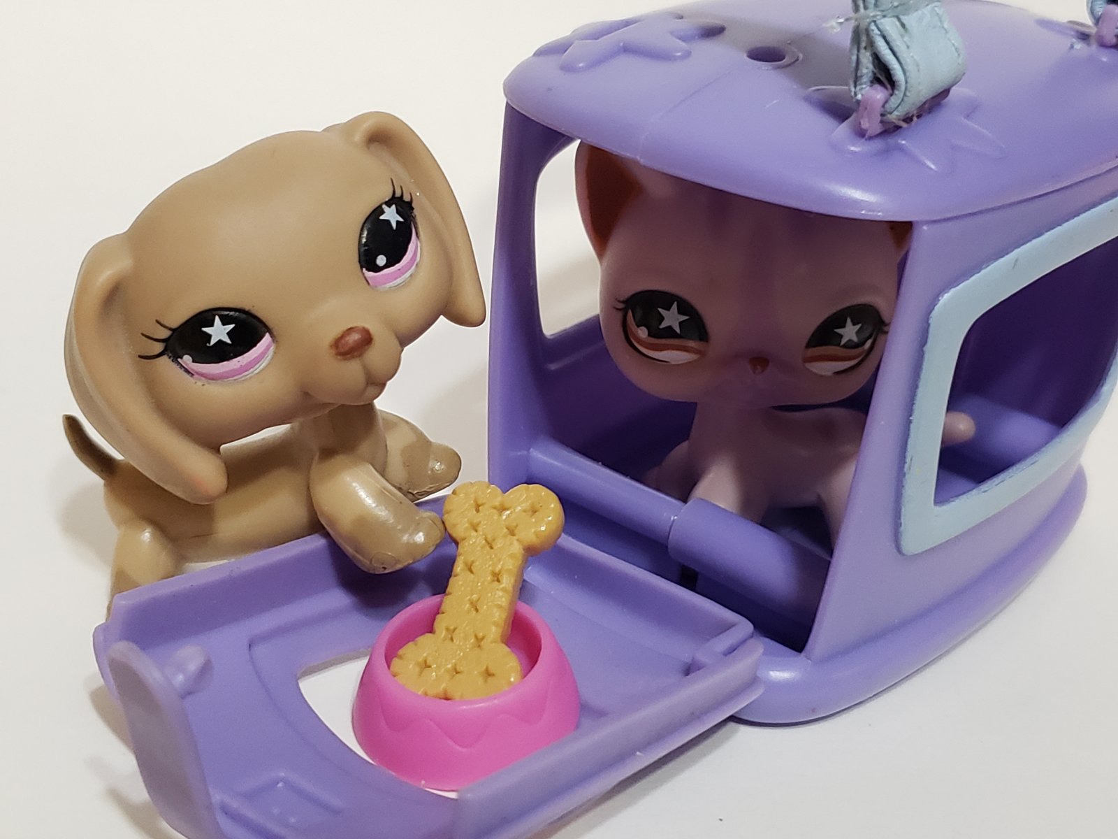 WW Littlest Pet Shop Gift Set Dachshund Shorthair Cat 932 933 with ...