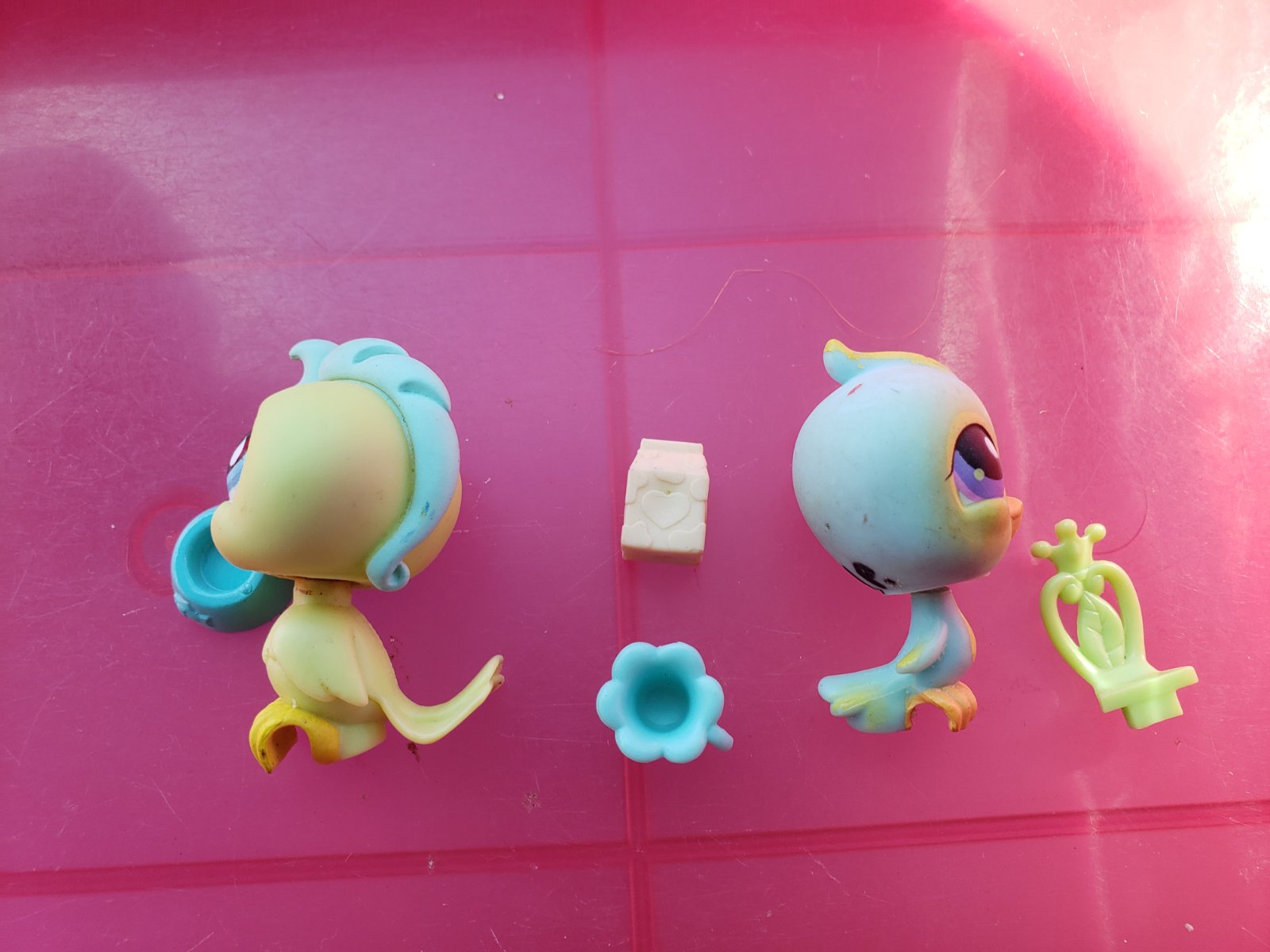 Littlest Pet Shop Bird of the Same Feather Parakeet Cockatoo 858 123 w ...