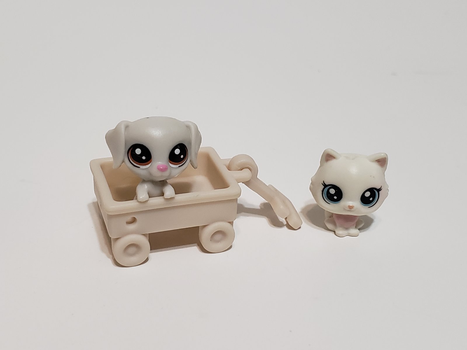 Littlest Pet Shop Lot White Mini Babies Cat Dog with Wagon Set ...