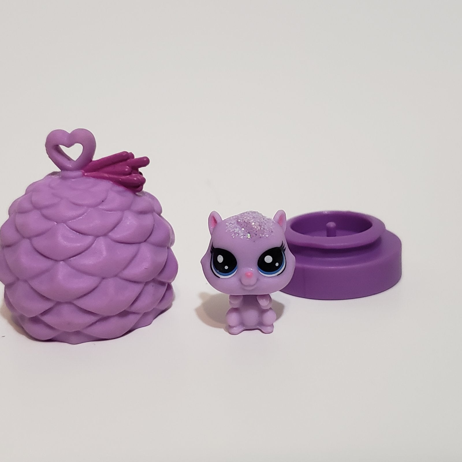 Littlest Pet Shop Rare Teensie Chipmunk Chipper Laventail 38 with House ...
