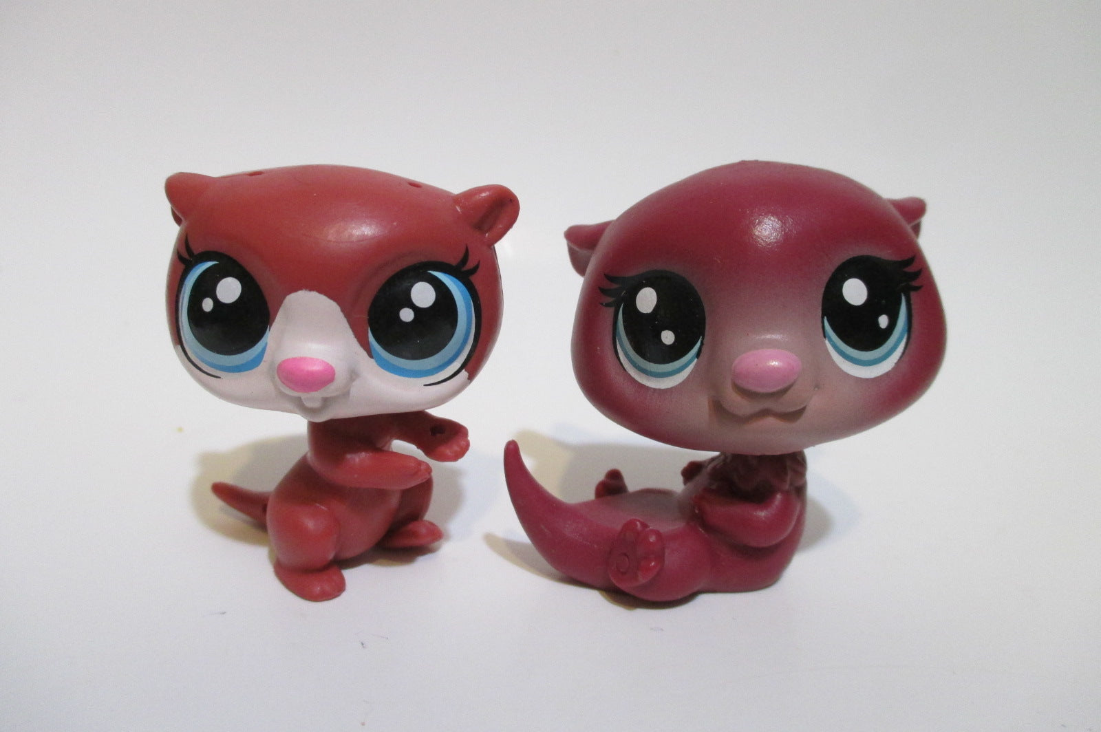 Littlest Pet Shop Lot 2 Otter Vista Lutro 142 & Trixie Otterbrook 138 ...