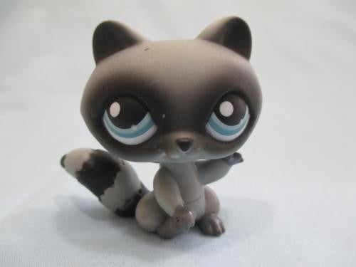 Littlest Pet Shop Raccoon 196 Gray Blue Eyes Authentic Has Initial JAN17J