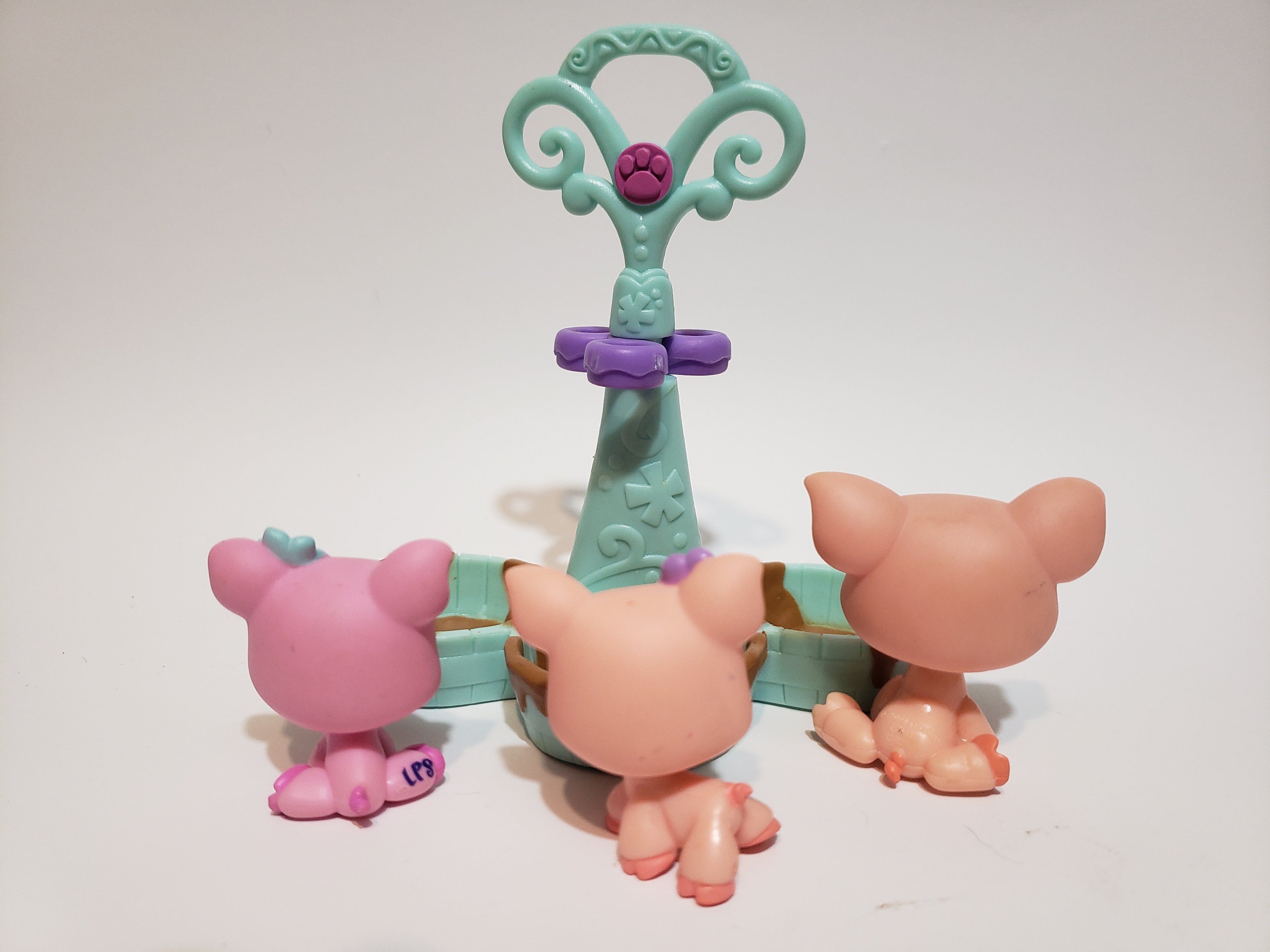 Littlest Pet Shop Lot Pig Piglet Triplet 1549 & 622 Sister with Carrier ...