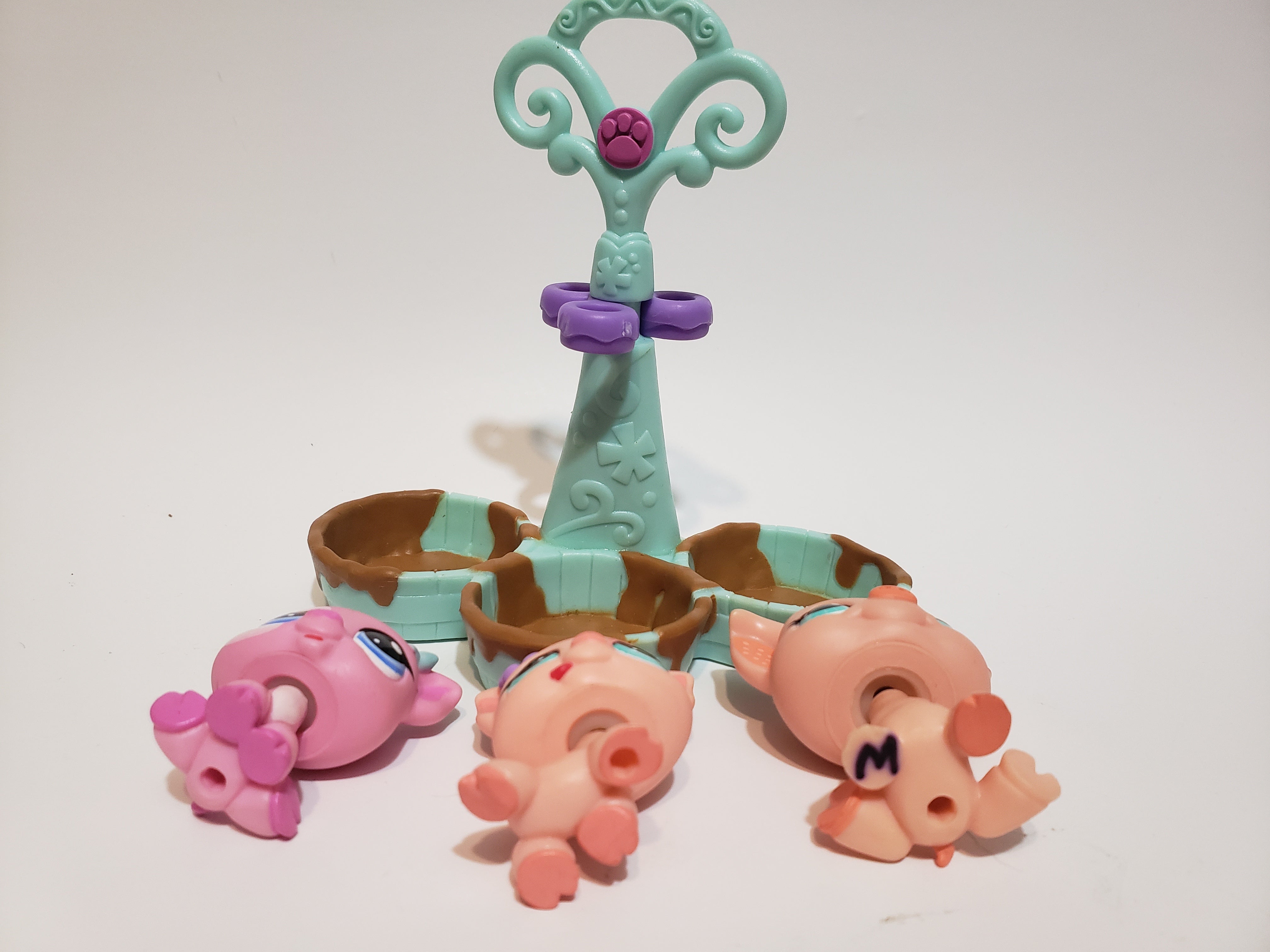 Littlest Pet Shop Lot Pig Piglet Triplet 1549 & 622 Sister with Carrier ...