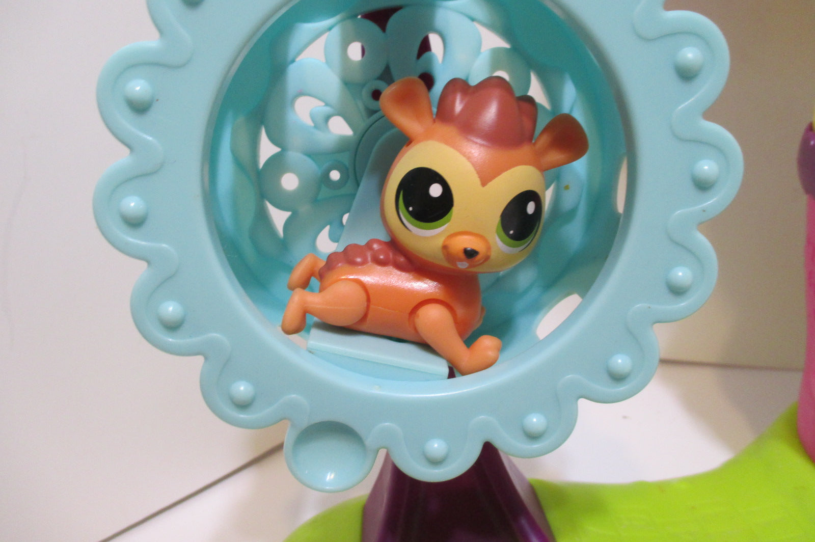 Littlest Pet Shop Play Timepark Playset with Russell Ferguson Complete ...