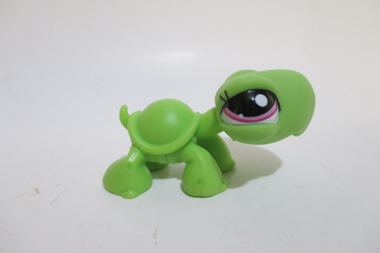 LIKE NEW Littlest Pet Shop Blind Bag Turtle 2607 Shell Authentic MR08J AIK