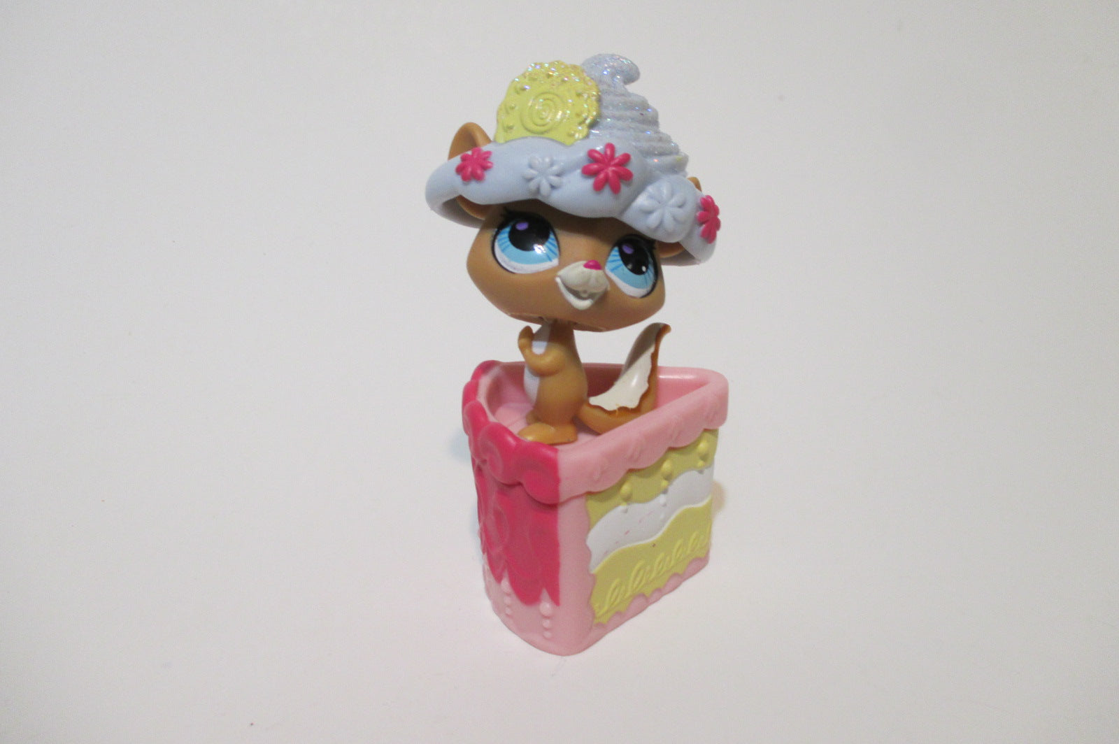 Littlest Pet Shop Generation 4 Chipmunk 3068 Hide & Sweet New Edition ...