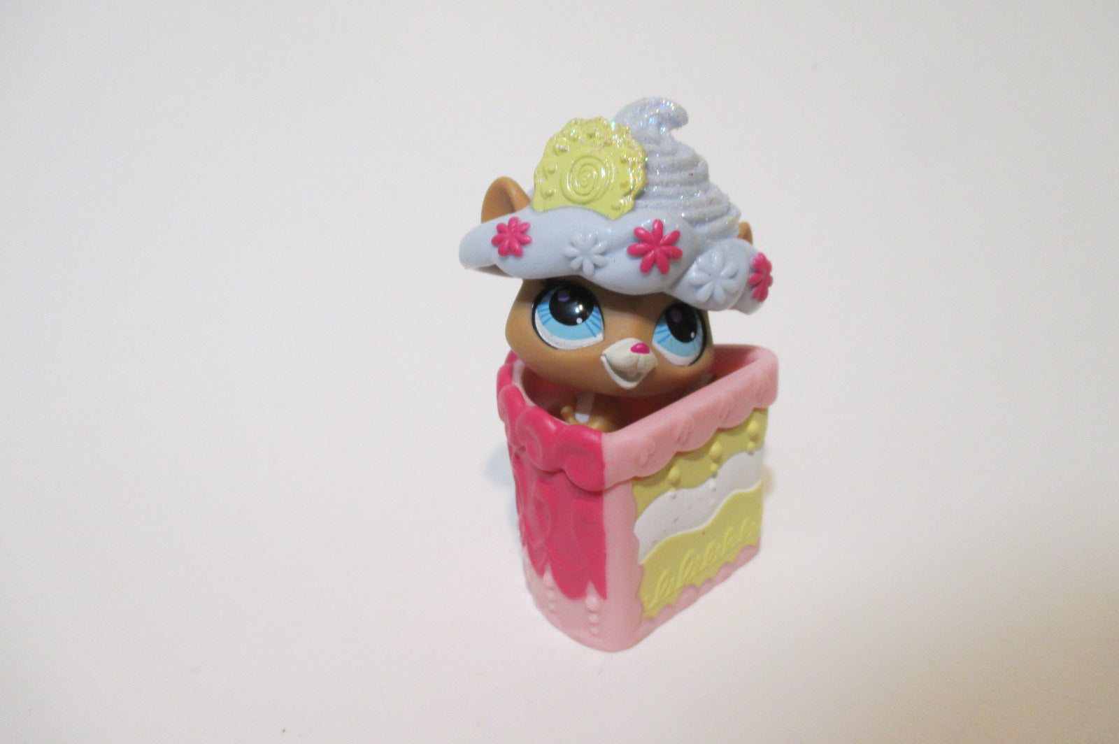 Littlest Pet Shop Generation 4 Chipmunk 3068 Hide & Sweet New Edition ...