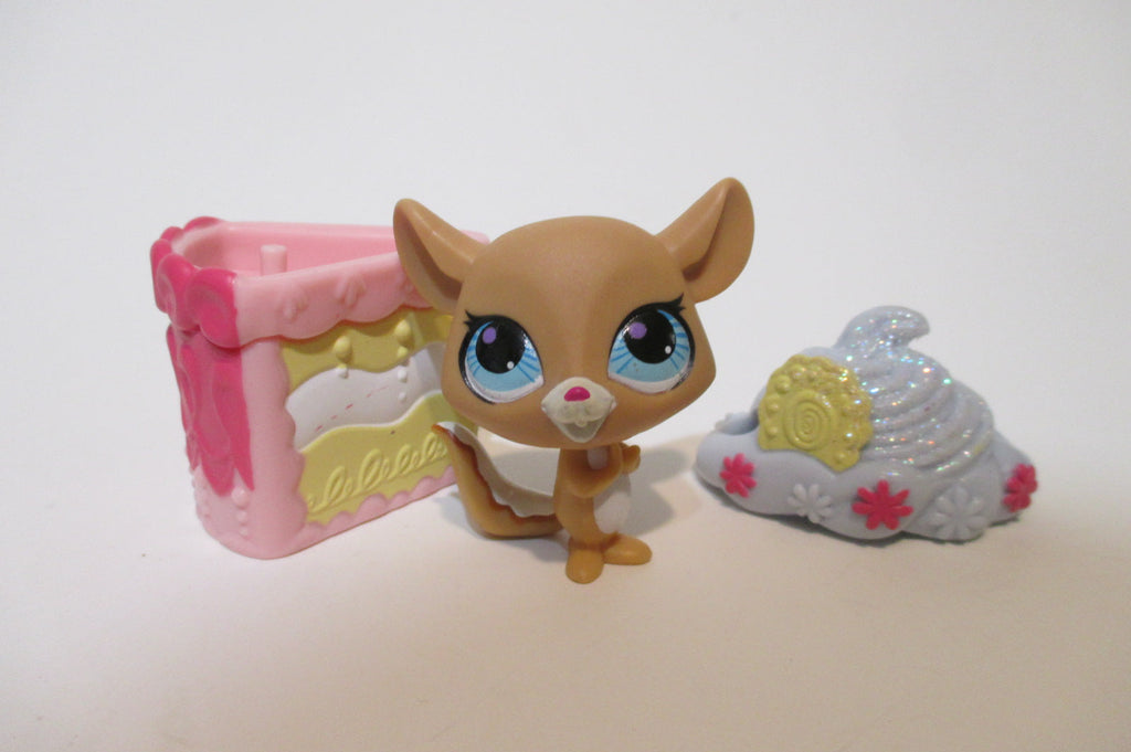 Littlest Pet Shop Generation 4 Chipmunk 3068 Hide & Sweet New Edition ...