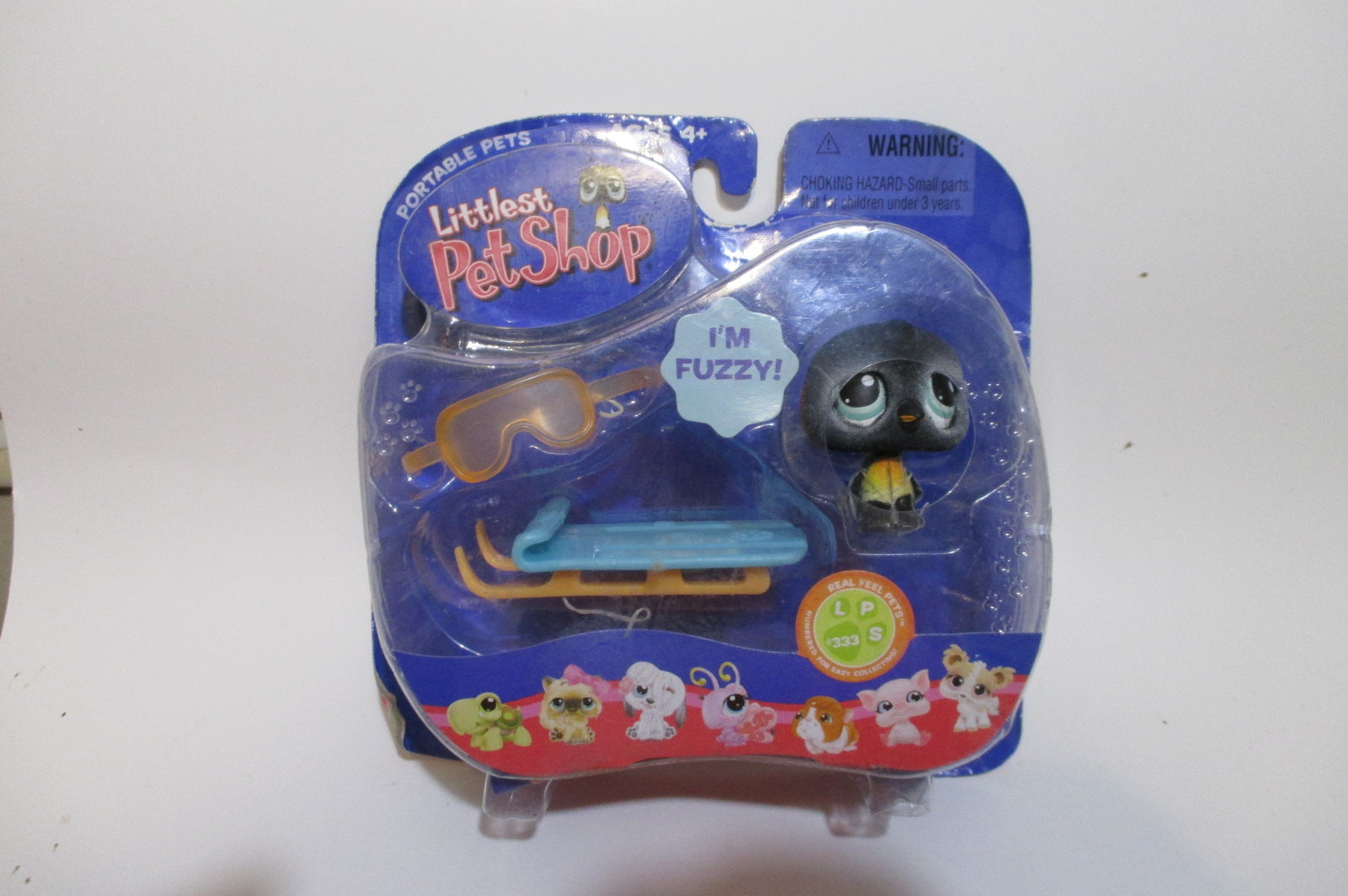 BRAND NEW Littlest Pet Shop Winter Set Fuzzy Penguin with Sled ...