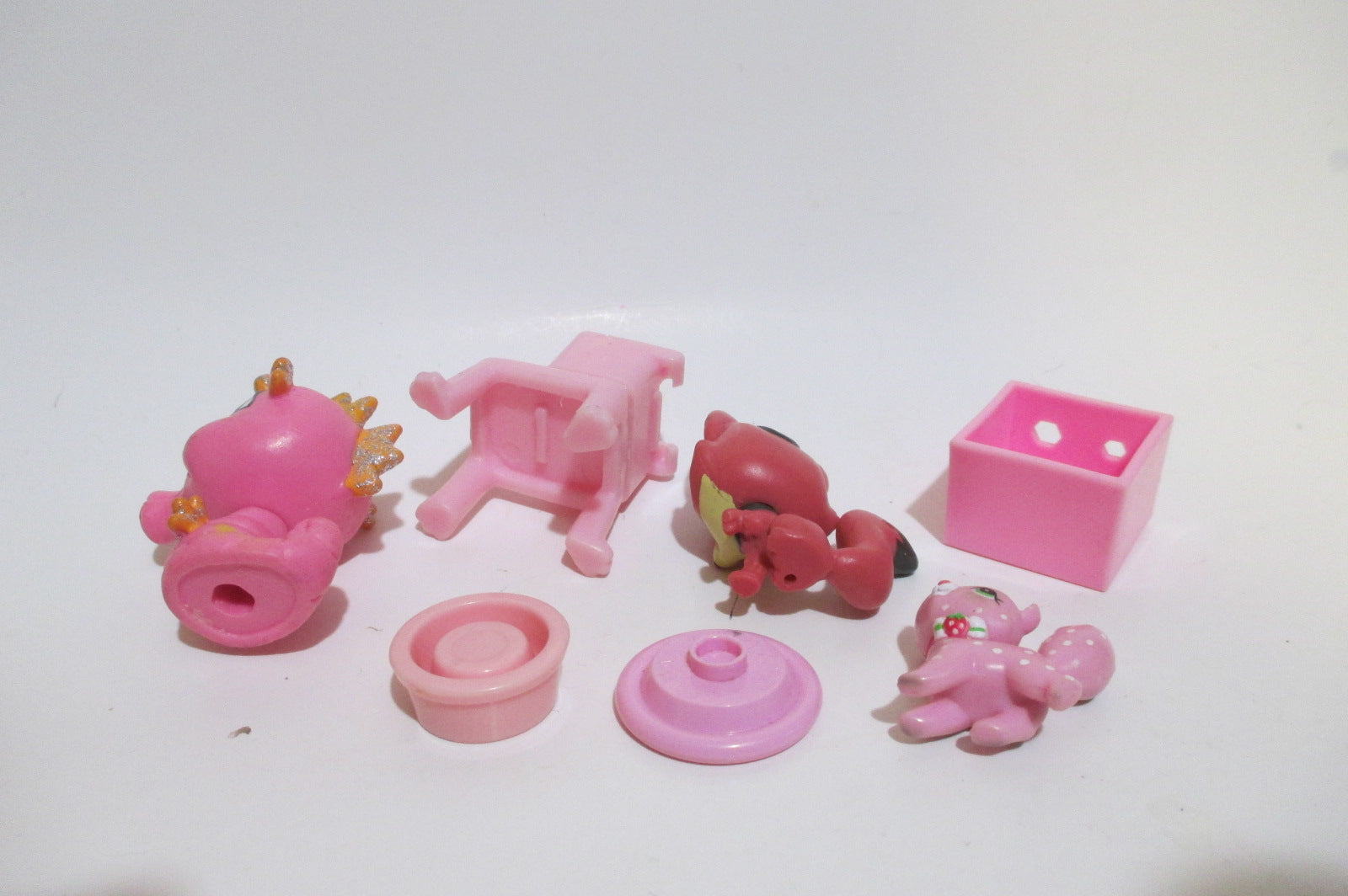 Littlest Pet Shop Lot of 7 Pink Babies and Compatible Accessory Set ...