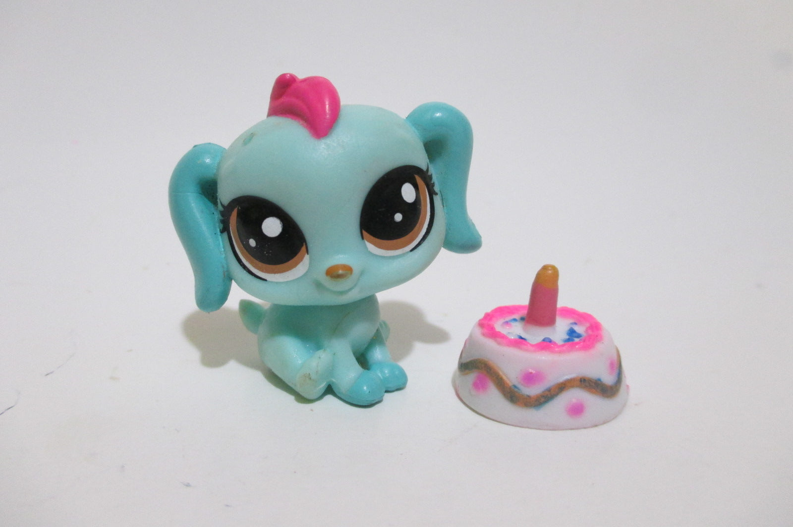 Littlest Pet Shop Tala McTeal 317 Dog with Custom Cake Accessory Set ...