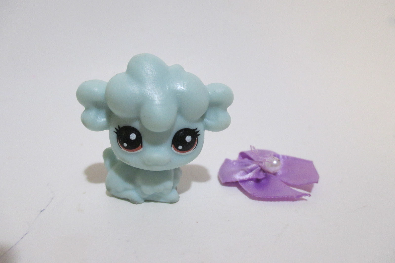 Littlest Pet Shop Light Blue Mini Scale Sheep Lamb Baby with Bow ...