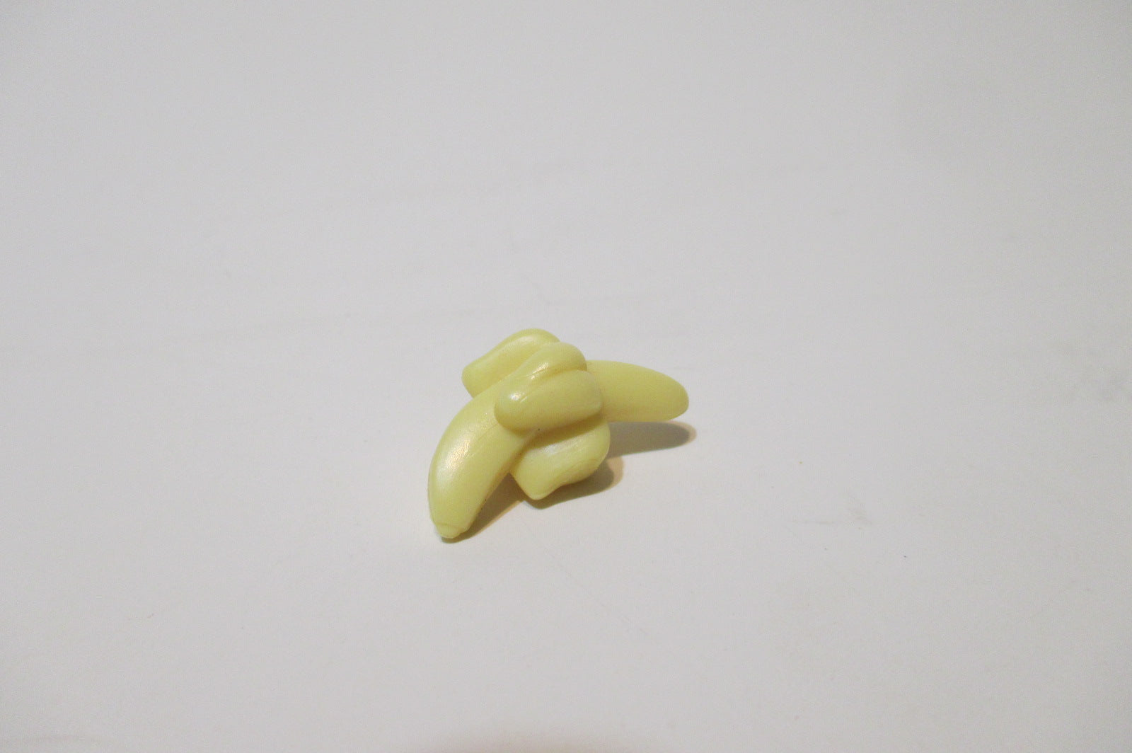 Littlest Pet Shop Banana Fruit Food Accessory SEE VIDEO AS SEEN ON SO ...