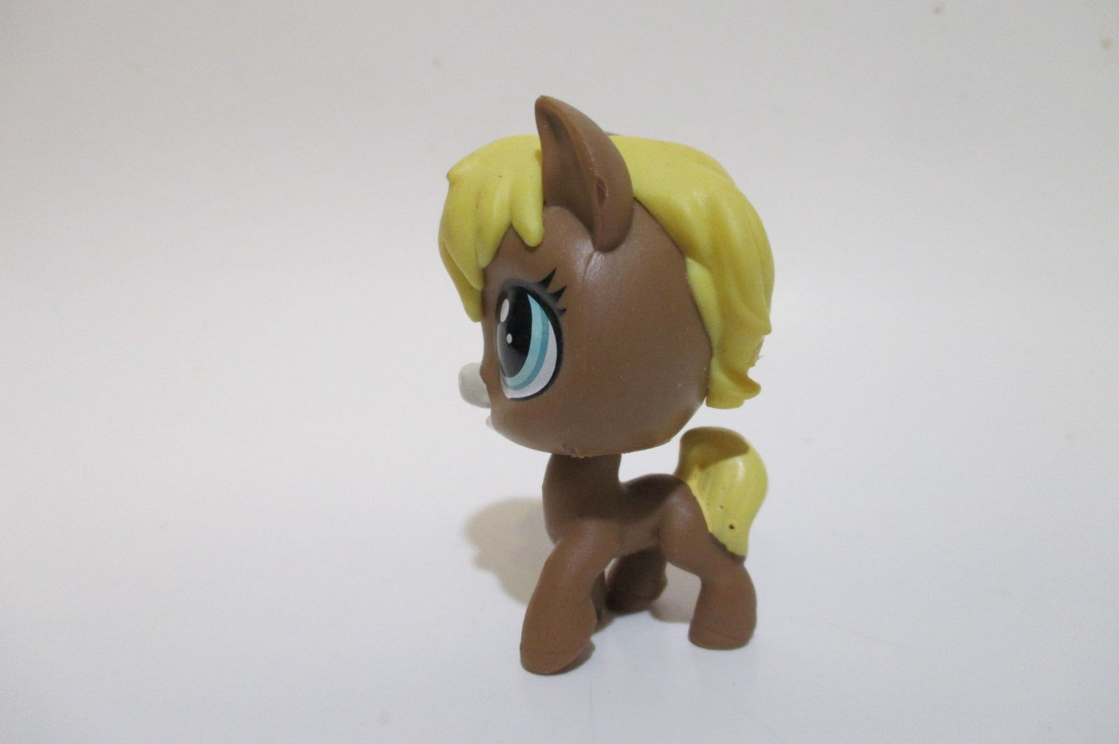 Littlest Pet Shop New Generation Horse Chevallie Tanwood Pony 186 ...