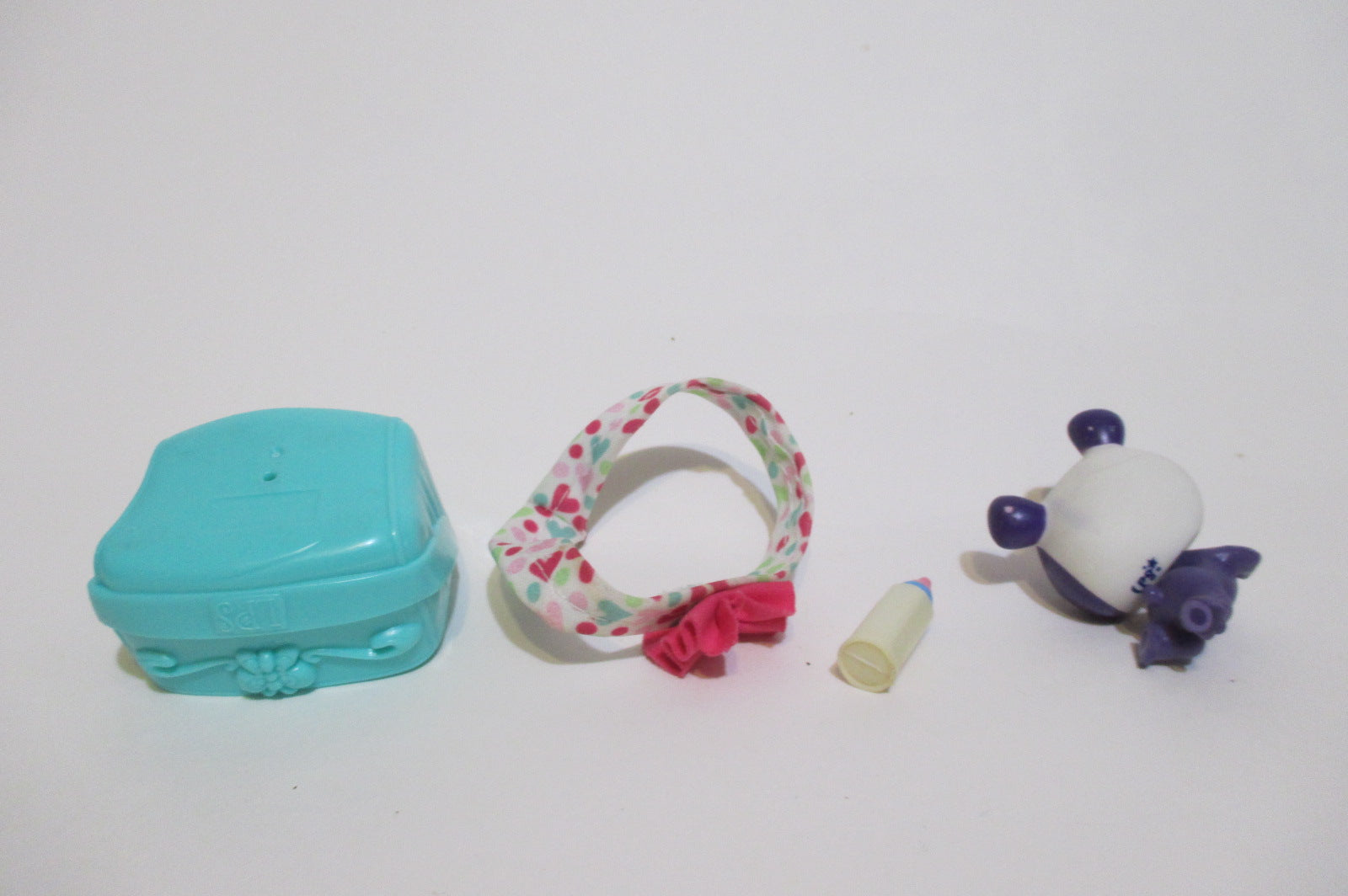 Littlest Pet Shop Mini Baby Penny Ling w Accessories "I am Your Baby ...