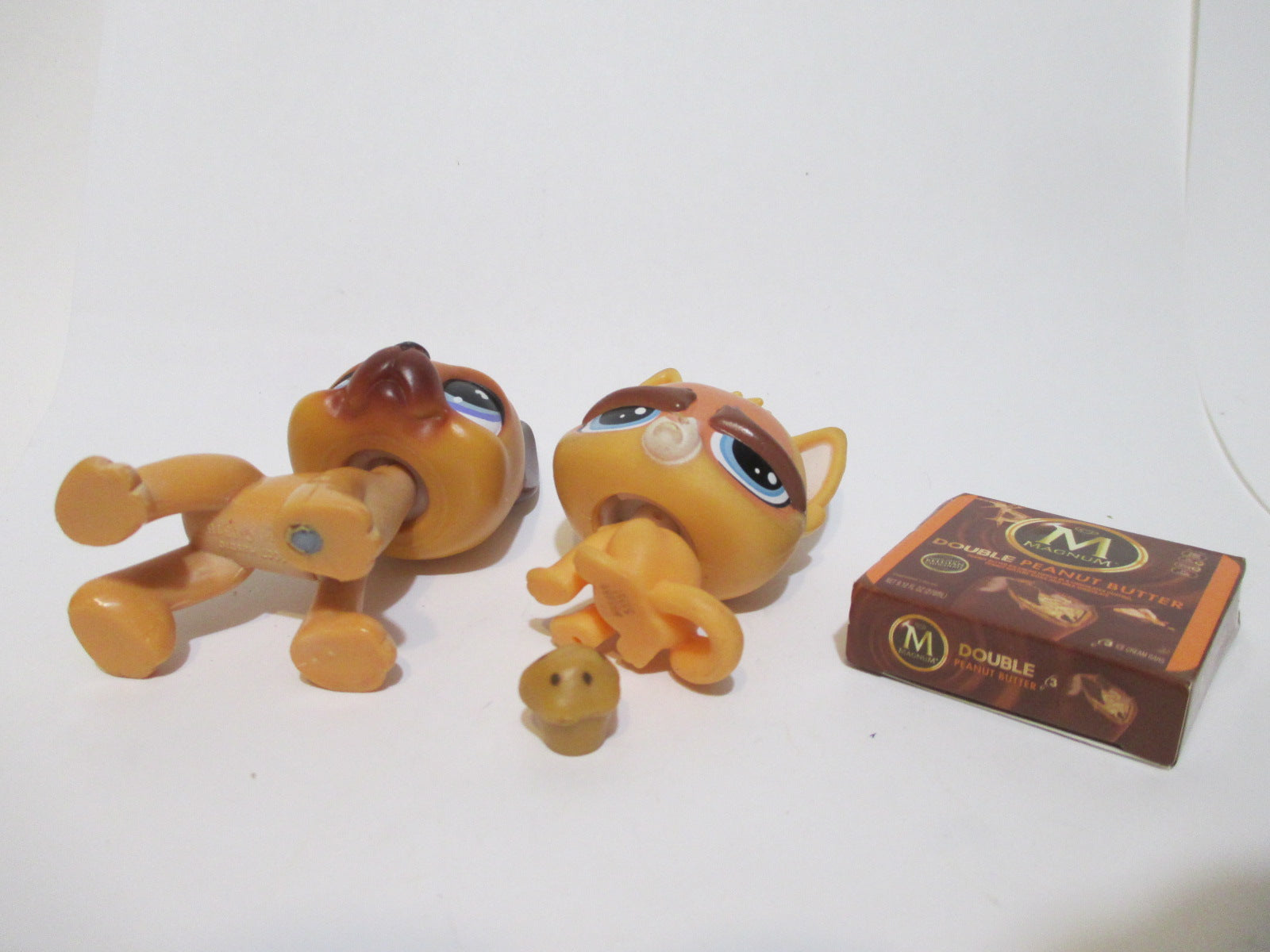 Littlest Pet Shop But I'm Allergic to Peanut Set Great Dane 244 Dog ...