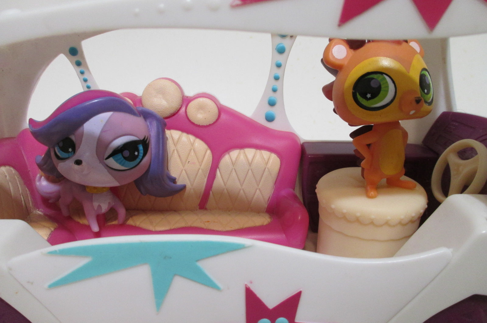 Littlest Pet Shop White Limo Limousine Car Vehicle And 2 New Generation ...
