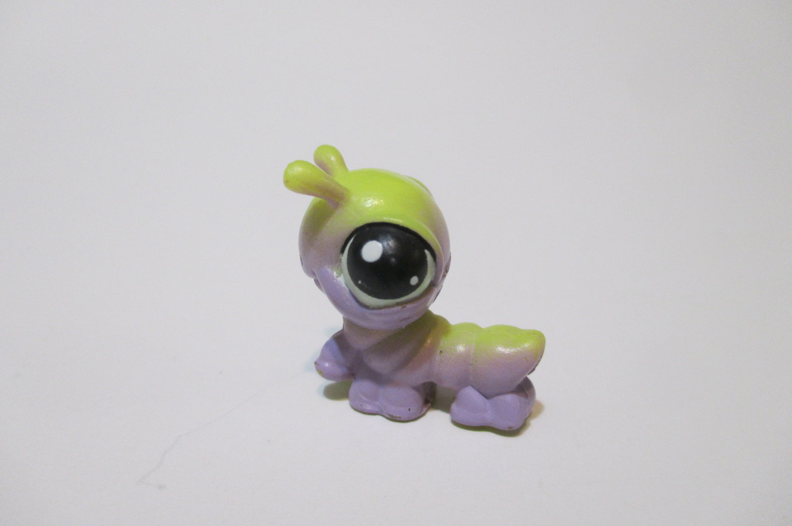 Littlest Pet Shop Yellow Purple Mini Baby Caterpillar Inchworm Cricket ...