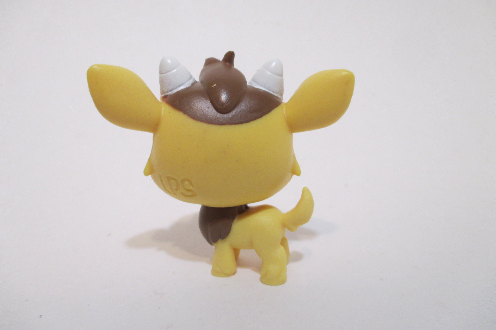 LIKE NEW Littlest Pet Shop Authentic No Number Lawn Lover Yellow Brown ...