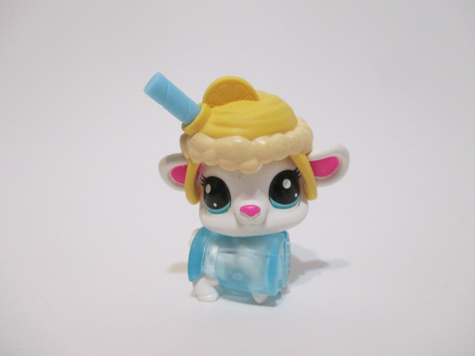 LIKE NEW Littlest Pet Shop New Generation Thirsty Pet Lamb 4-165 Sheep ...