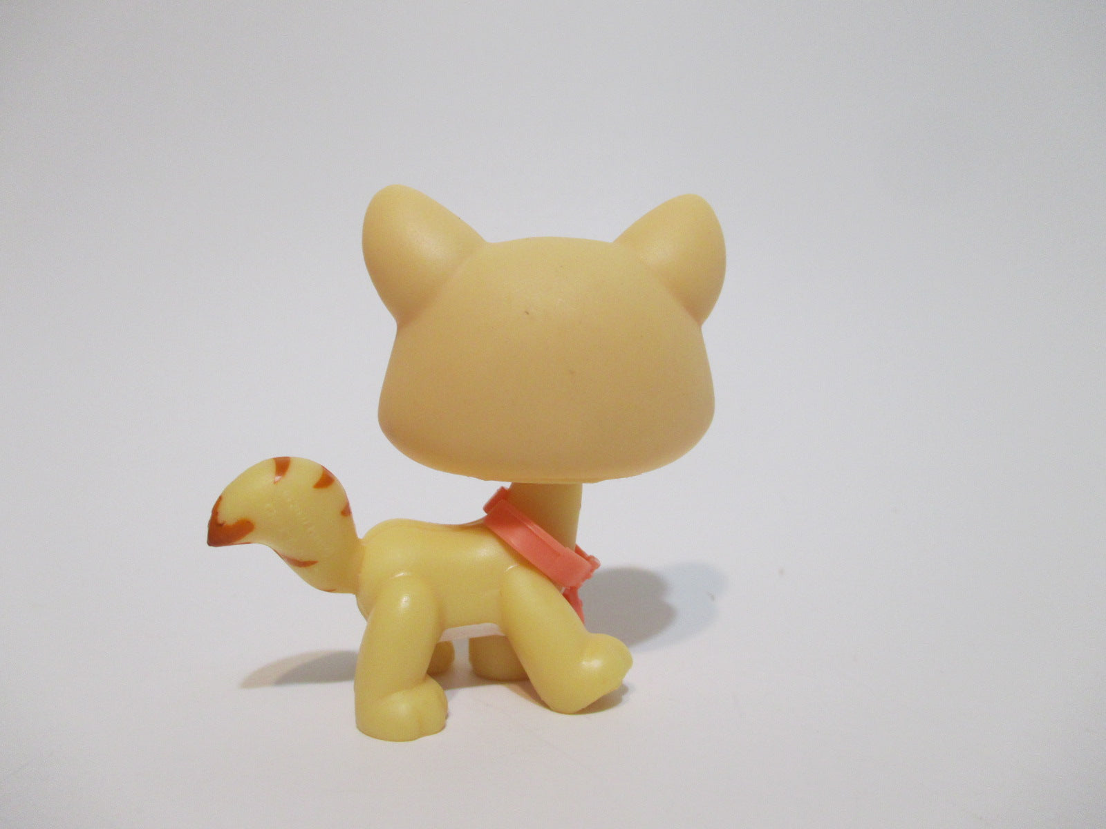 LIKE NEW Littlest Pet Shop 1572 Walking Yellow Tiger Striped W/ Collar ...