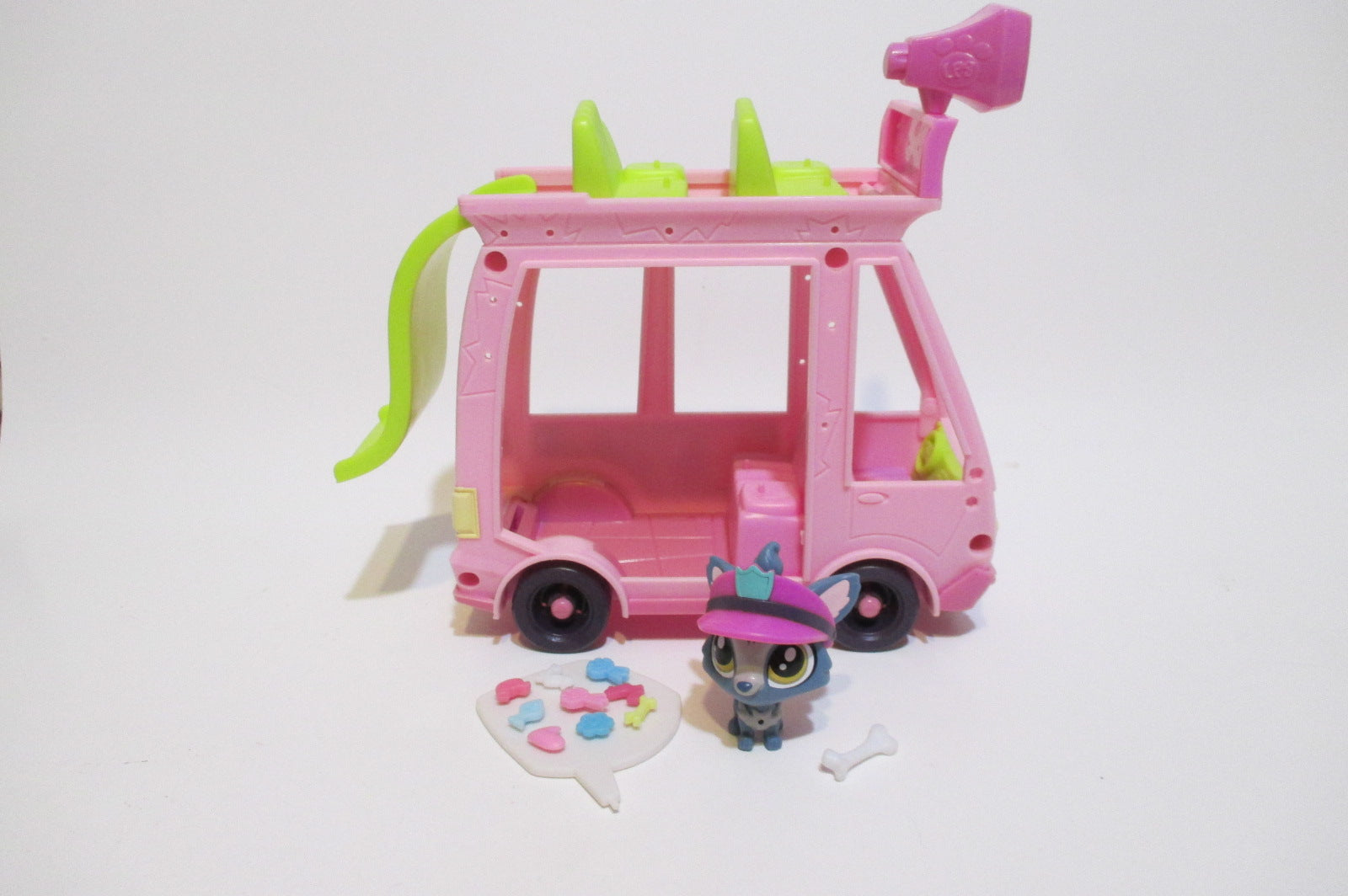 Littlest Pet Shop Pink Van Shuttle Bus Car Complete Set Authentic Lps JA17J