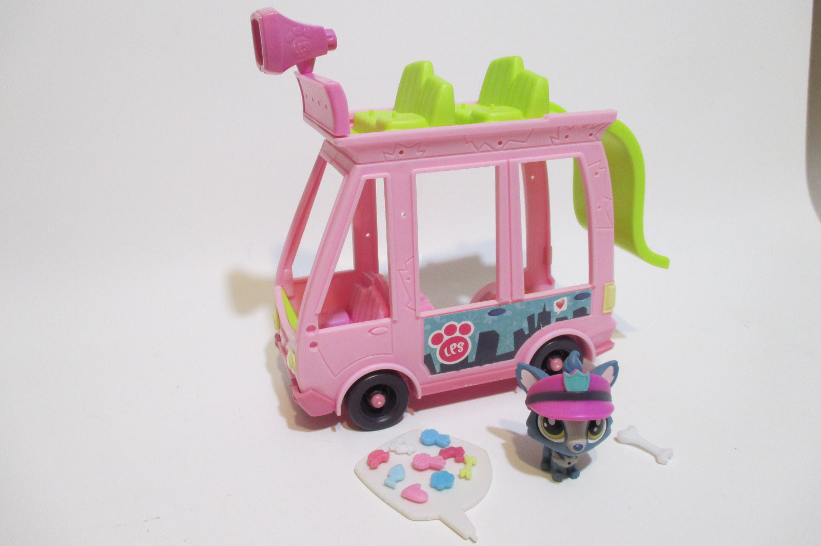Littlest Pet Shop Pink Van Shuttle Bus Car Complete Set Authentic Lps JA17J