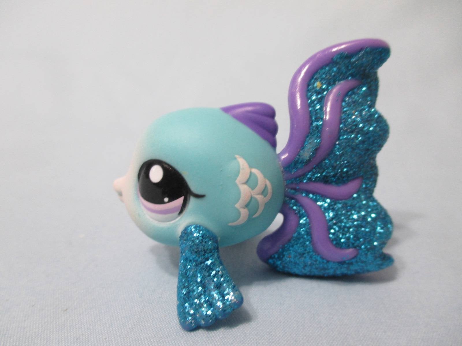 Littlest Pet Shop Blue Tropical Guppy Fish Sparkle Glitter 2129 ...