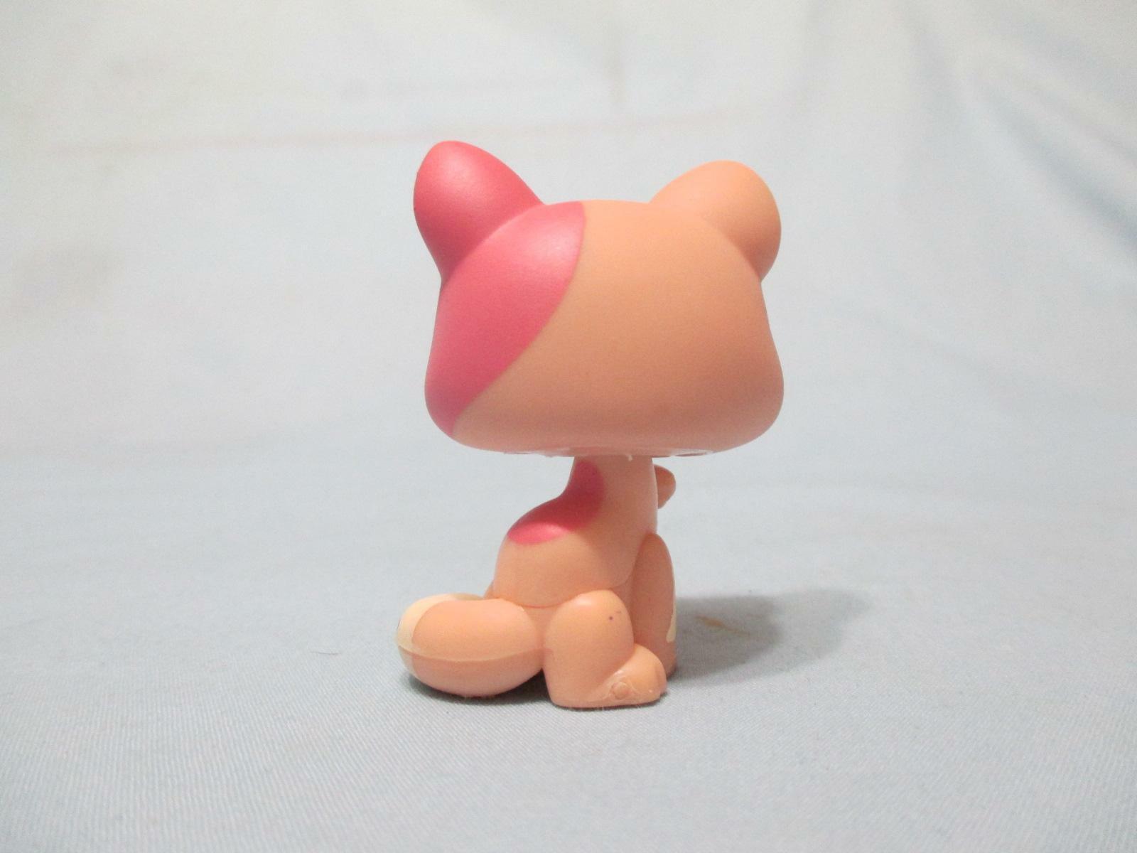 Littlest Pet Shop Cream Pink Shorthair Licking Paw Cat 1402 Authentic ...