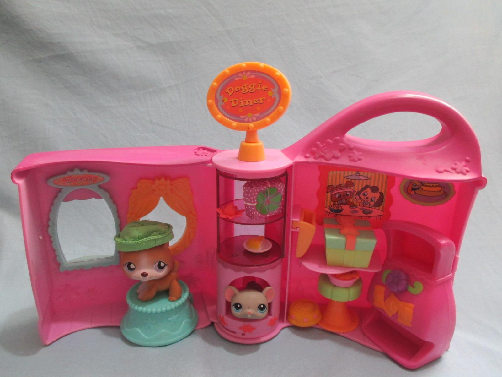 Littlest Pet Shop Doggie Diner Playset Take Out with Random Accessories ...