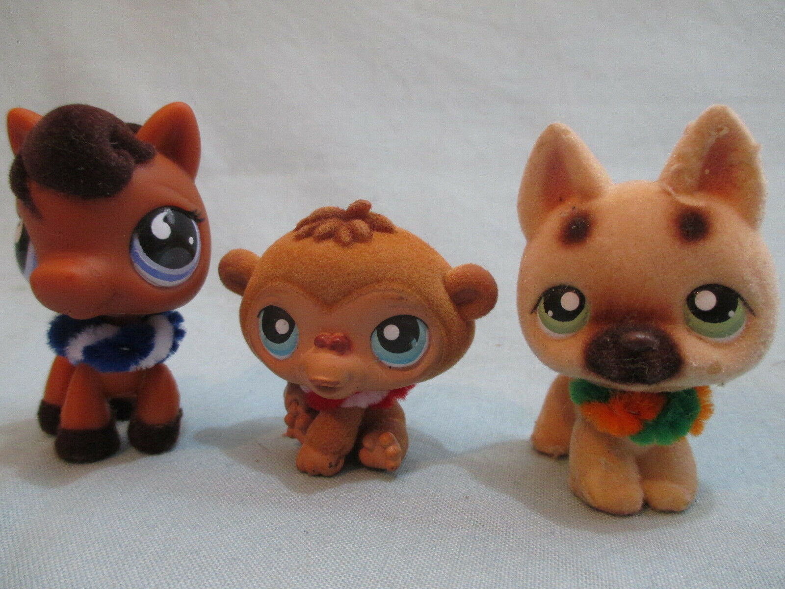 Littlest Pet Shop Lot 3 Random Fuzzy Fluffy Dog Cat