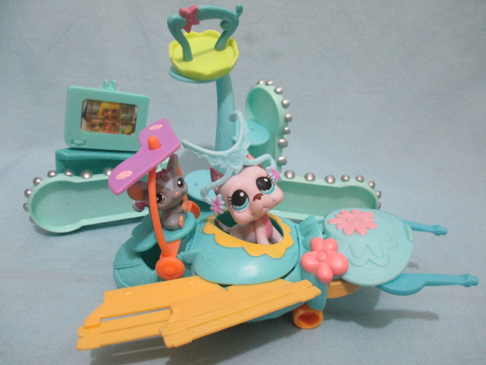 Littlest Pet Shop Playset Lot 10 Random Dog Cat House and Accessories ...