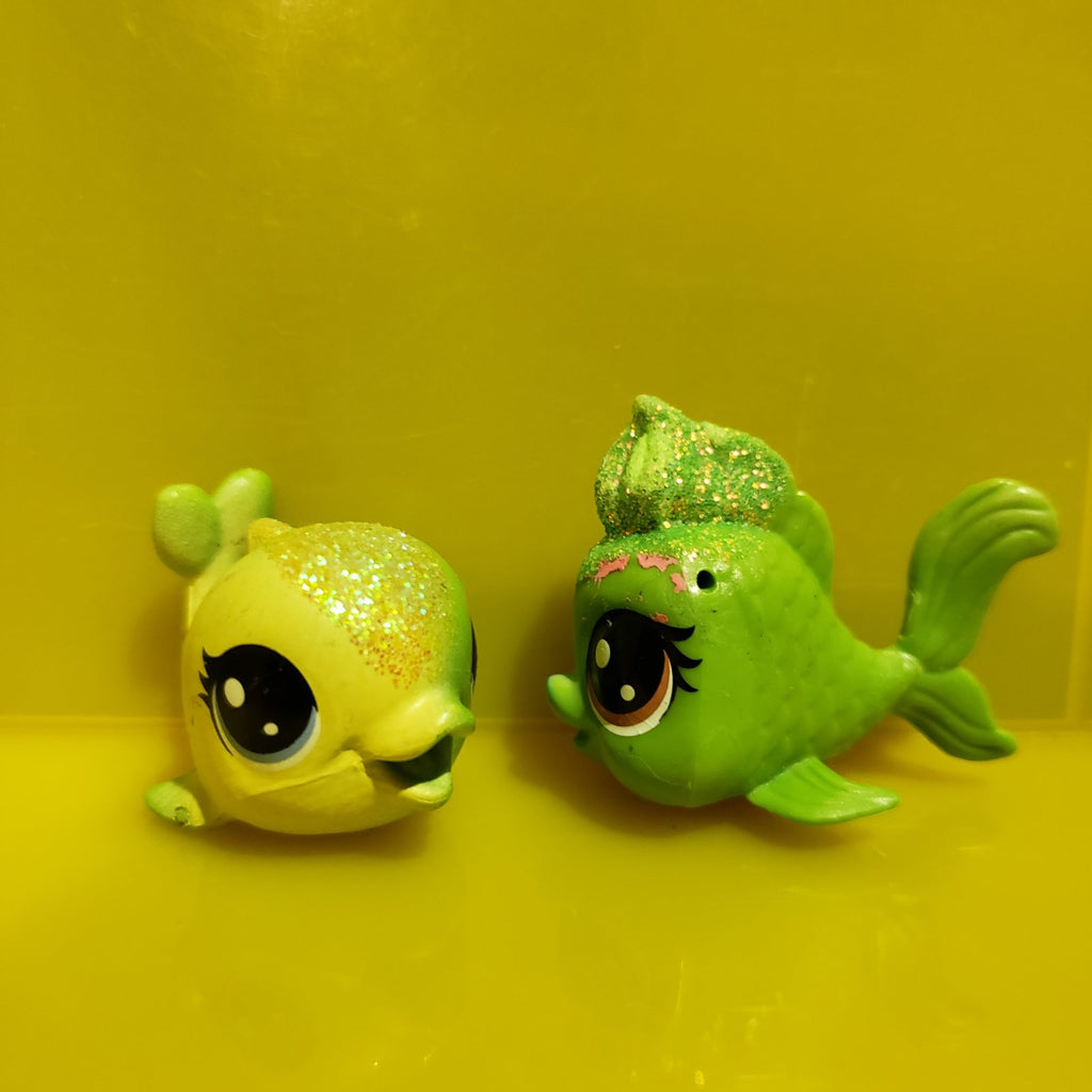 Home / Products / Littlest Pet Shop Lot of 2 Mini Baby Sparkle Dolphin ...