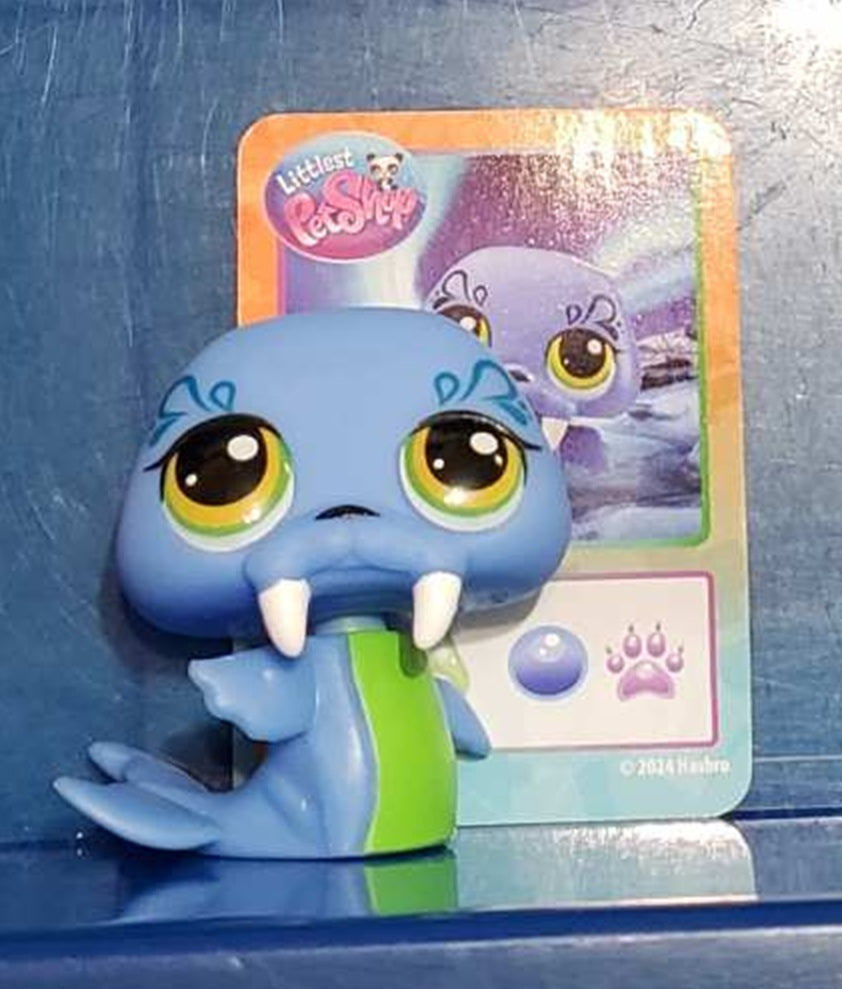 LIKE NEW Littlest Pet Shop G7 Gen 7 Walrus #145 With Card Coin And ...