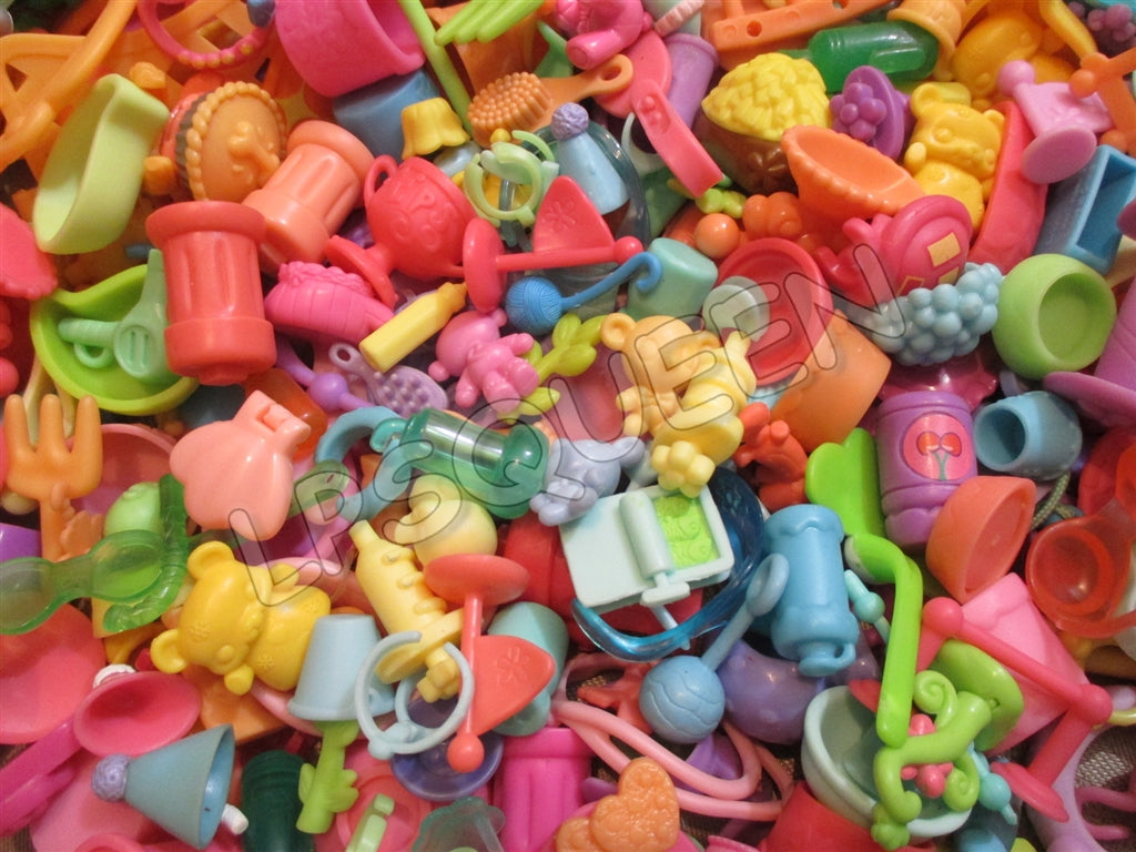 Littlest Pet Shop LPS Lot Small Pieces Accessories 8 RANDOM 100% ...