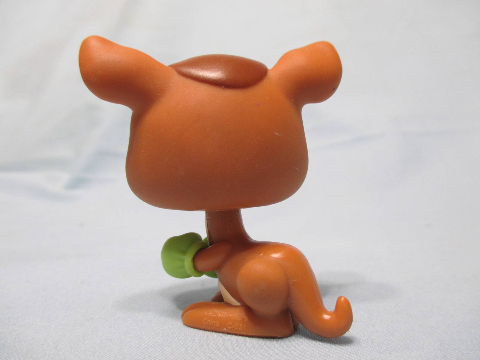 Littlest Pet Shop Kangaroo Brown with Boxing Gloves 682 Authentic Lps ...