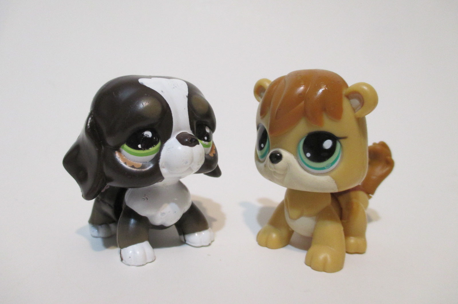 Littlest Pet Shop Lot of 2 Walkable Pets St Bernard Chipmunk 2121 2111 ...