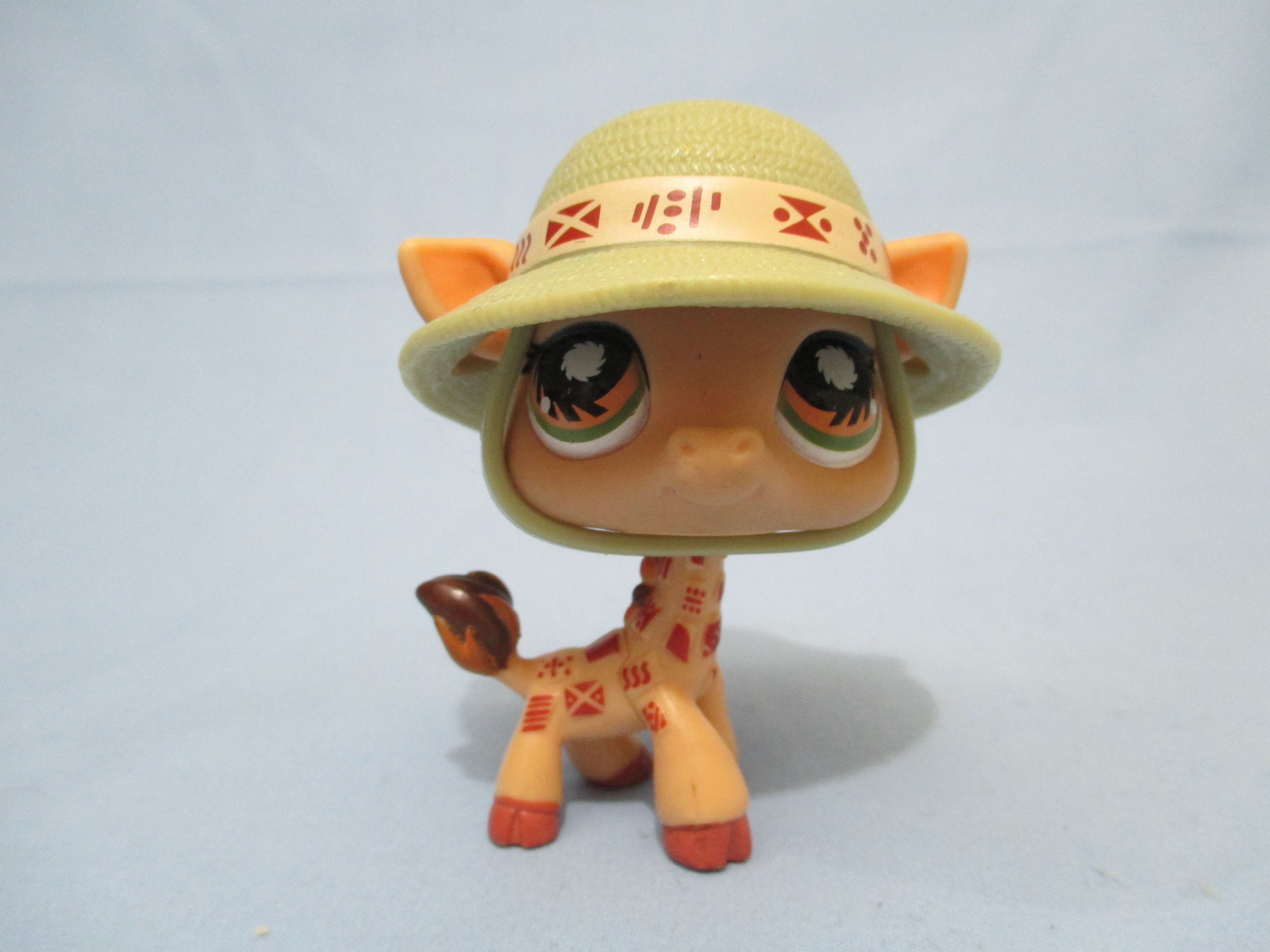Littlest Pet Shop Giraffe Postcard 902 With Original Hat Accessory ...