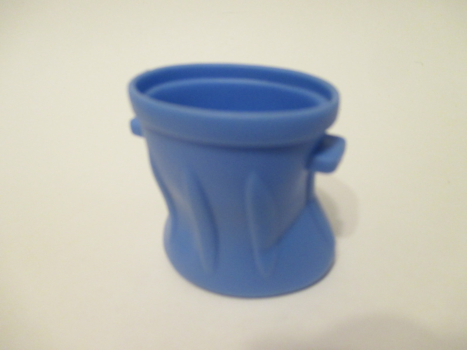 Littlest Pet Shop Blue Garbage Trash Can Accessory Authentic MY2A