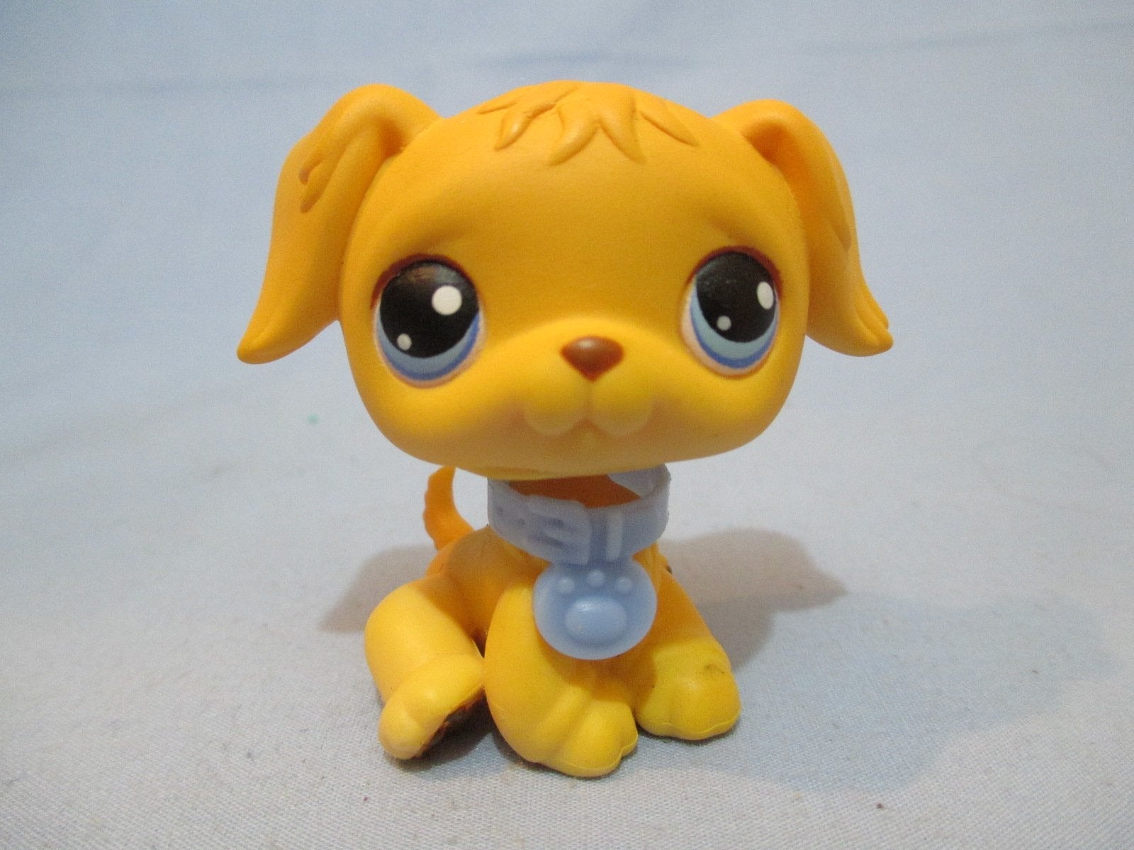 LIKE NEW Littlest Pet Shop Dog Golden Retriever 21 with Original Collar ...