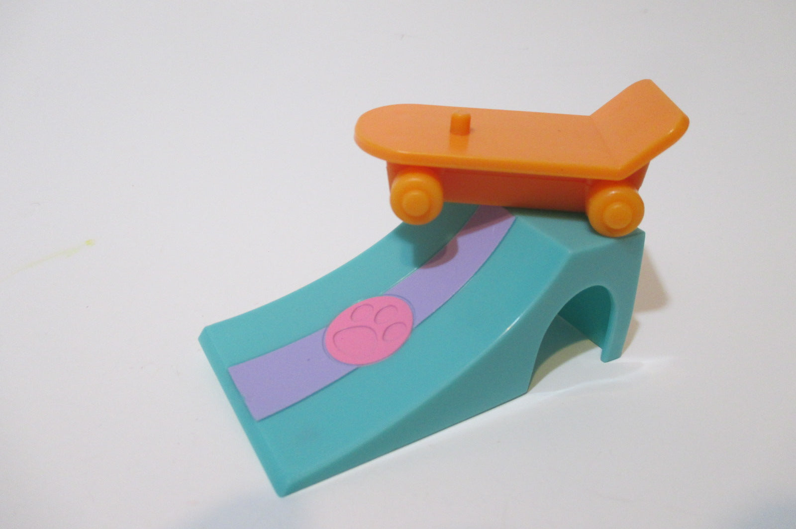 Littlest Pet Shop Lot of Orange Skate Scooter Skateboard with Ram ...