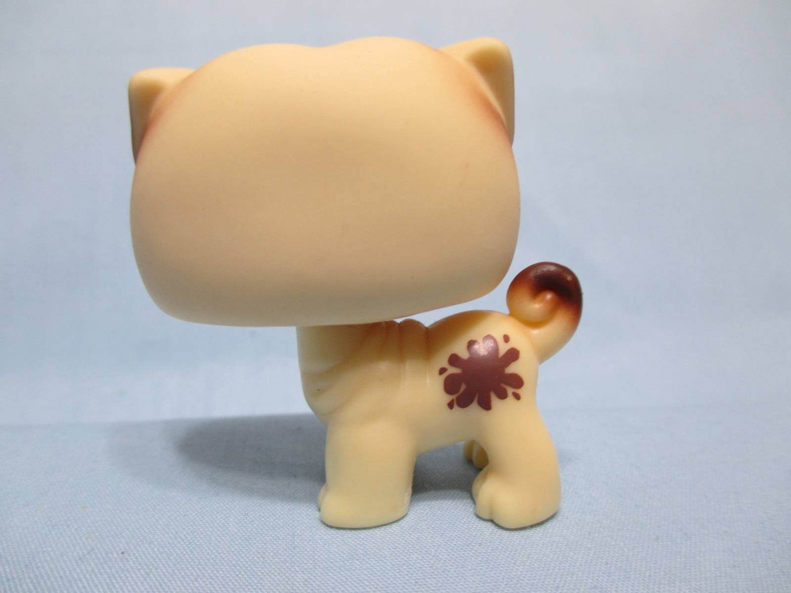 LIKE NEW Littlest Pet Shop Dog Messiest Pug 623 Authentic Lps Dec23n35