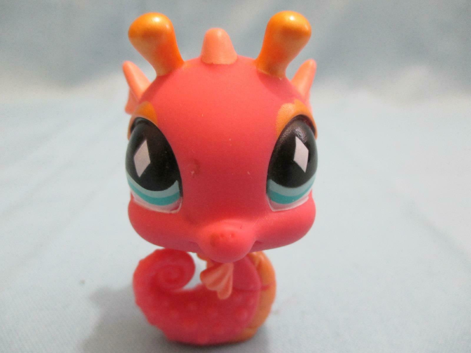 Littlest Pet Shop 660 Dark Pink Seahorse With Teal Blue Diamond Eyes ...