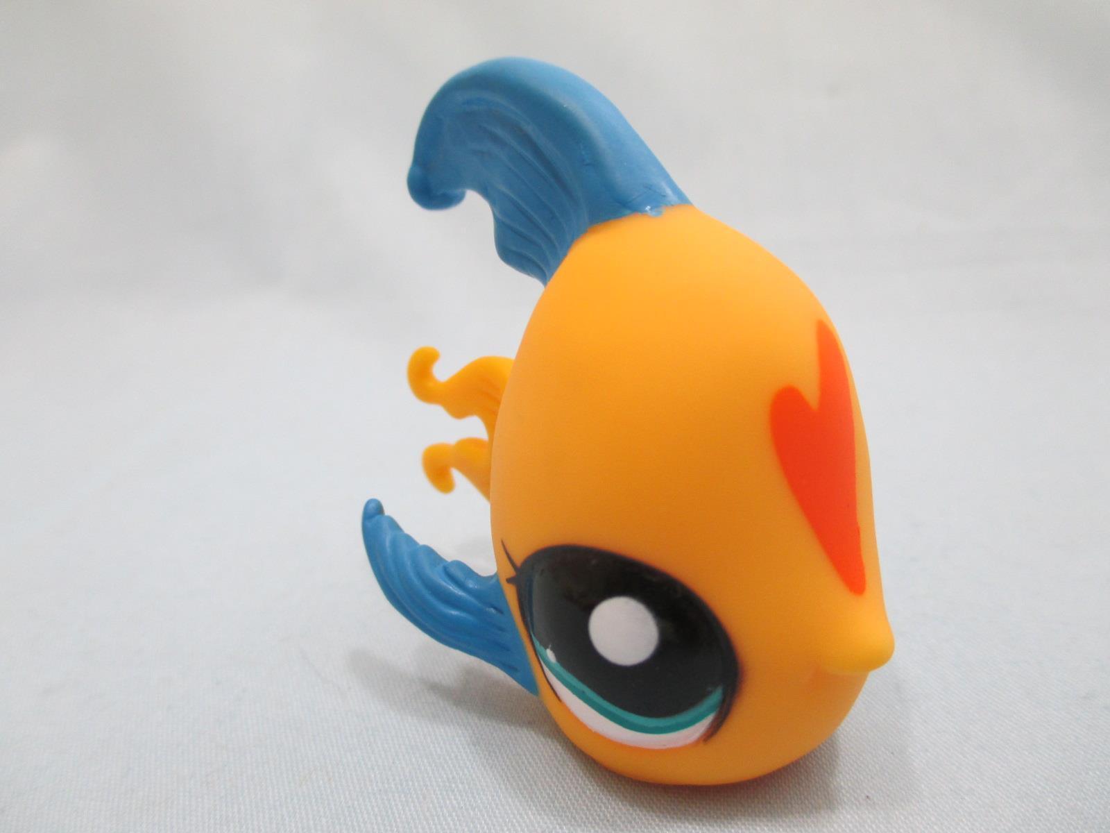 Littlest Pet Shop Yellow Blue Angel Fish 1796 Authentic Lps DEC05NPO58