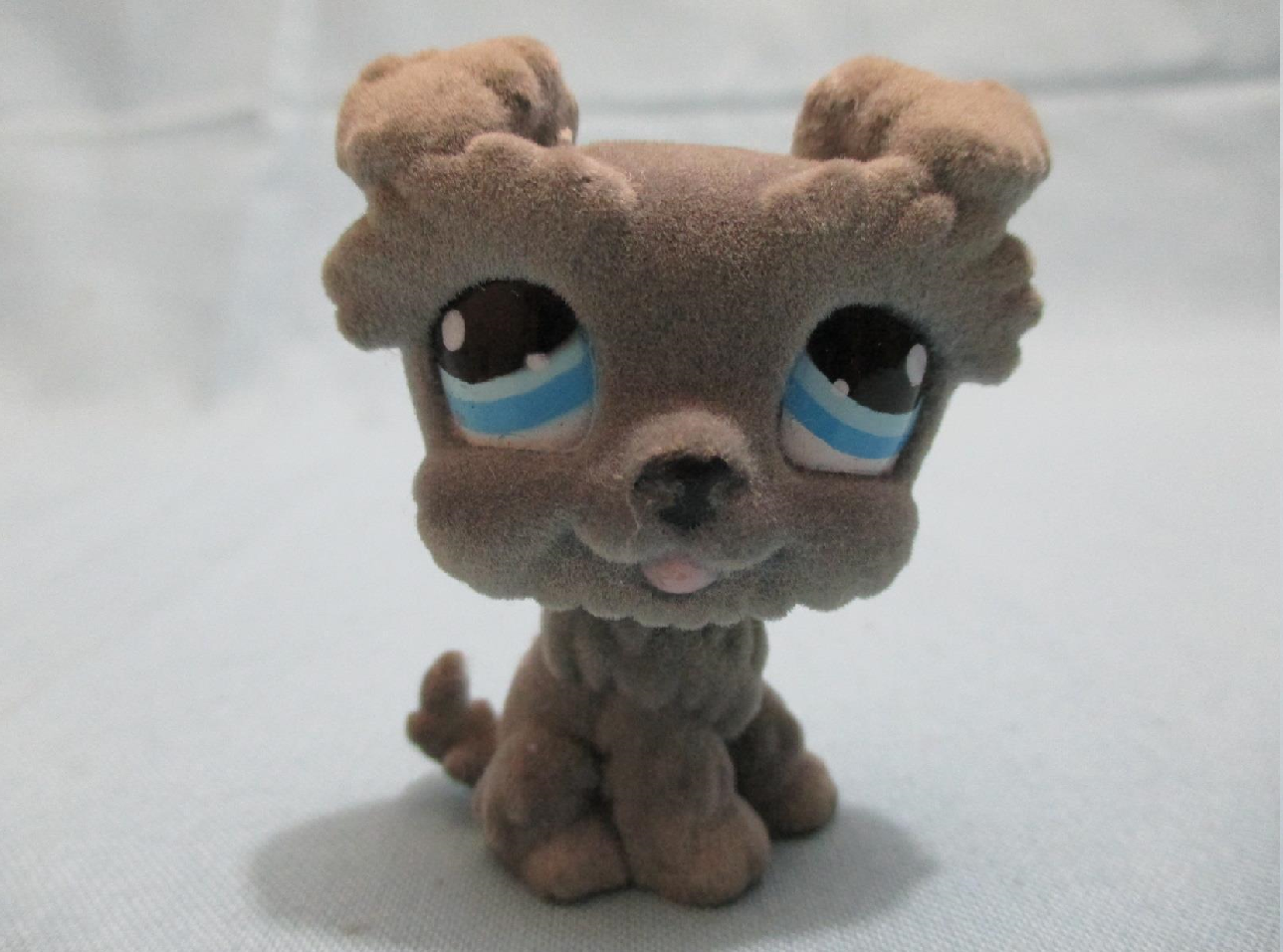 LIKE NEW Littlest Pet Shop 1006 Fuzzy Furry Gray Schnauzer Dog ...
